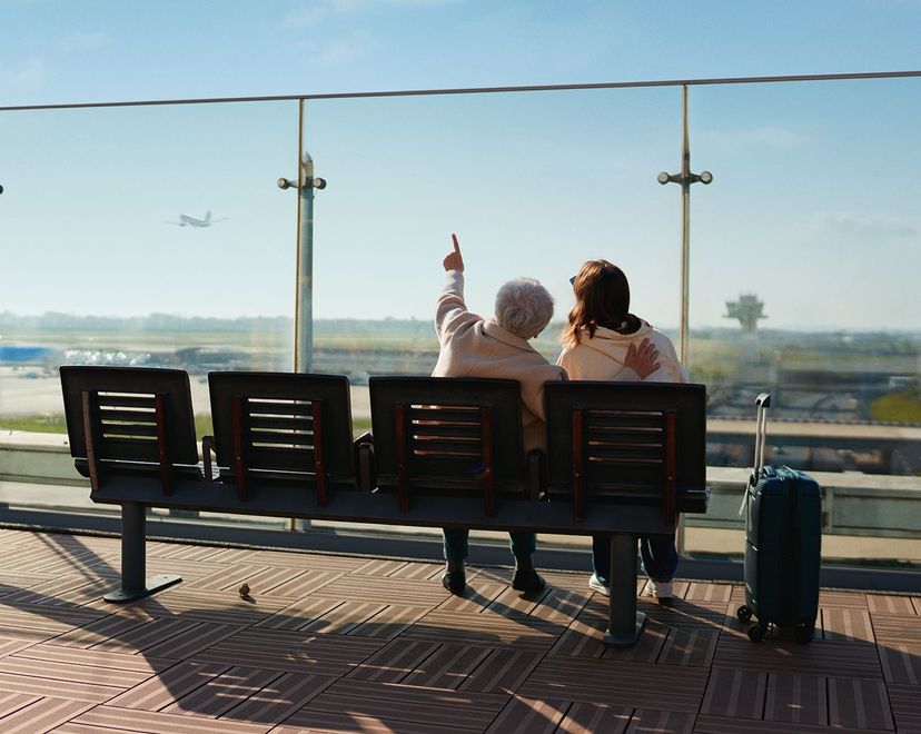 Airlines at CDG or Orly Airport - Paris Airport