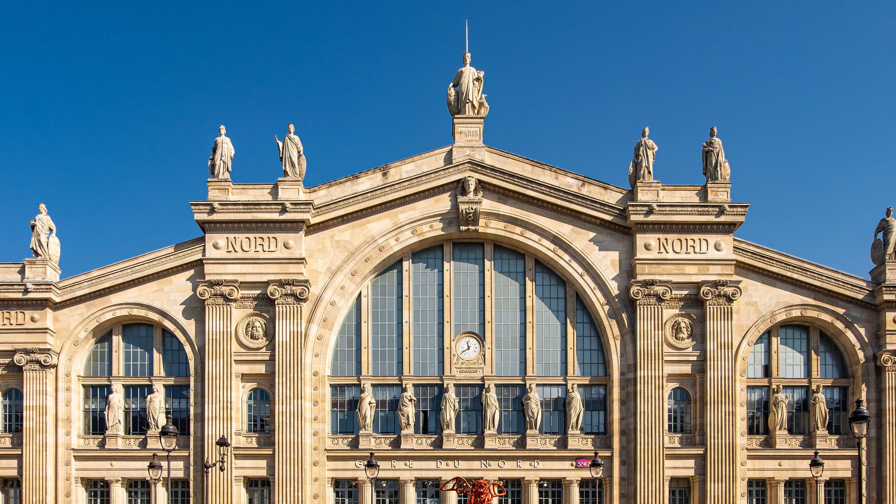 Gares de Paris et Aéroport CDG : Gare du Nord, Austerlitz – Paris Aéroport